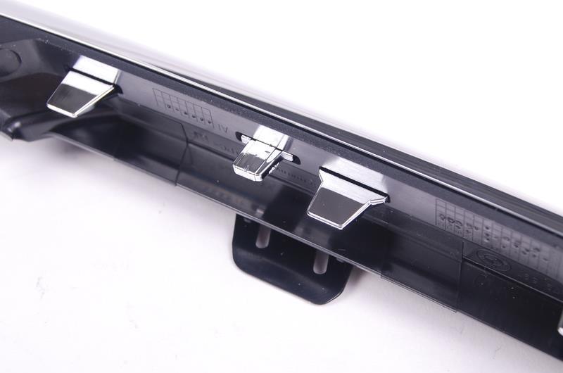 BMW F30 Luxury Kaplama, Hava girişi Sol - 51117279697 | e-Factory Outlet